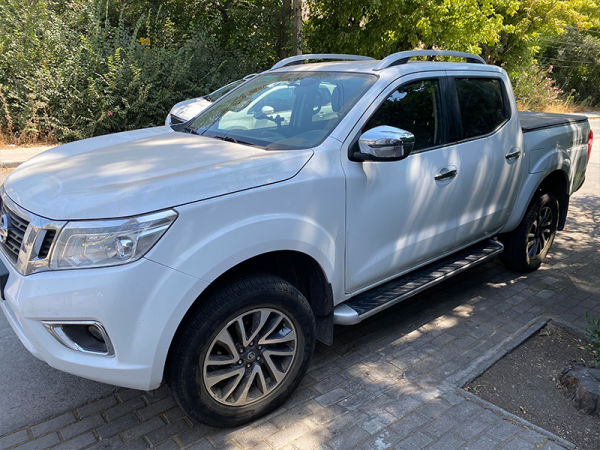 Nissan NP 300 AT – Ridea Rentals Chile